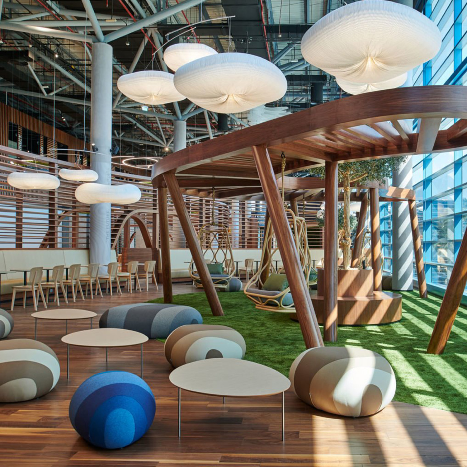 Zayed University Innovation Center · Dubai, UAE - molo